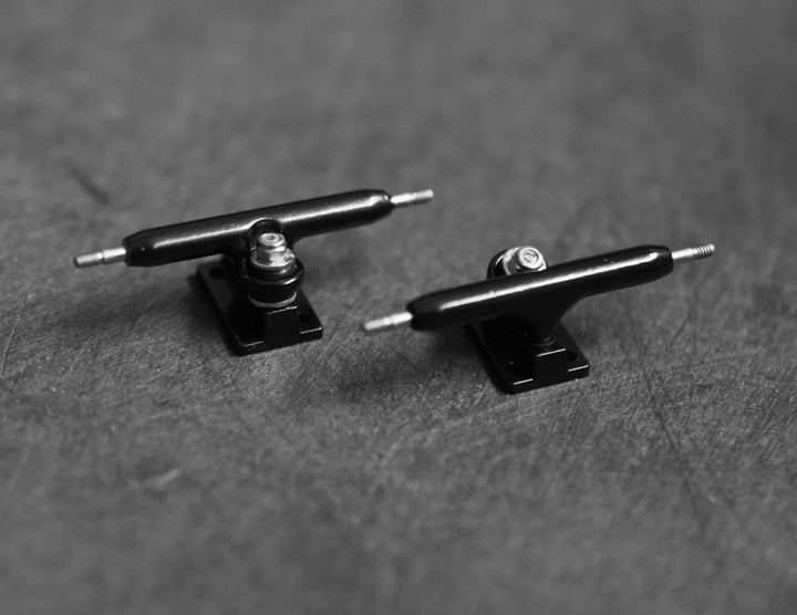 Fingerboard Trucks – Teak Tuning Pro Fingerboards