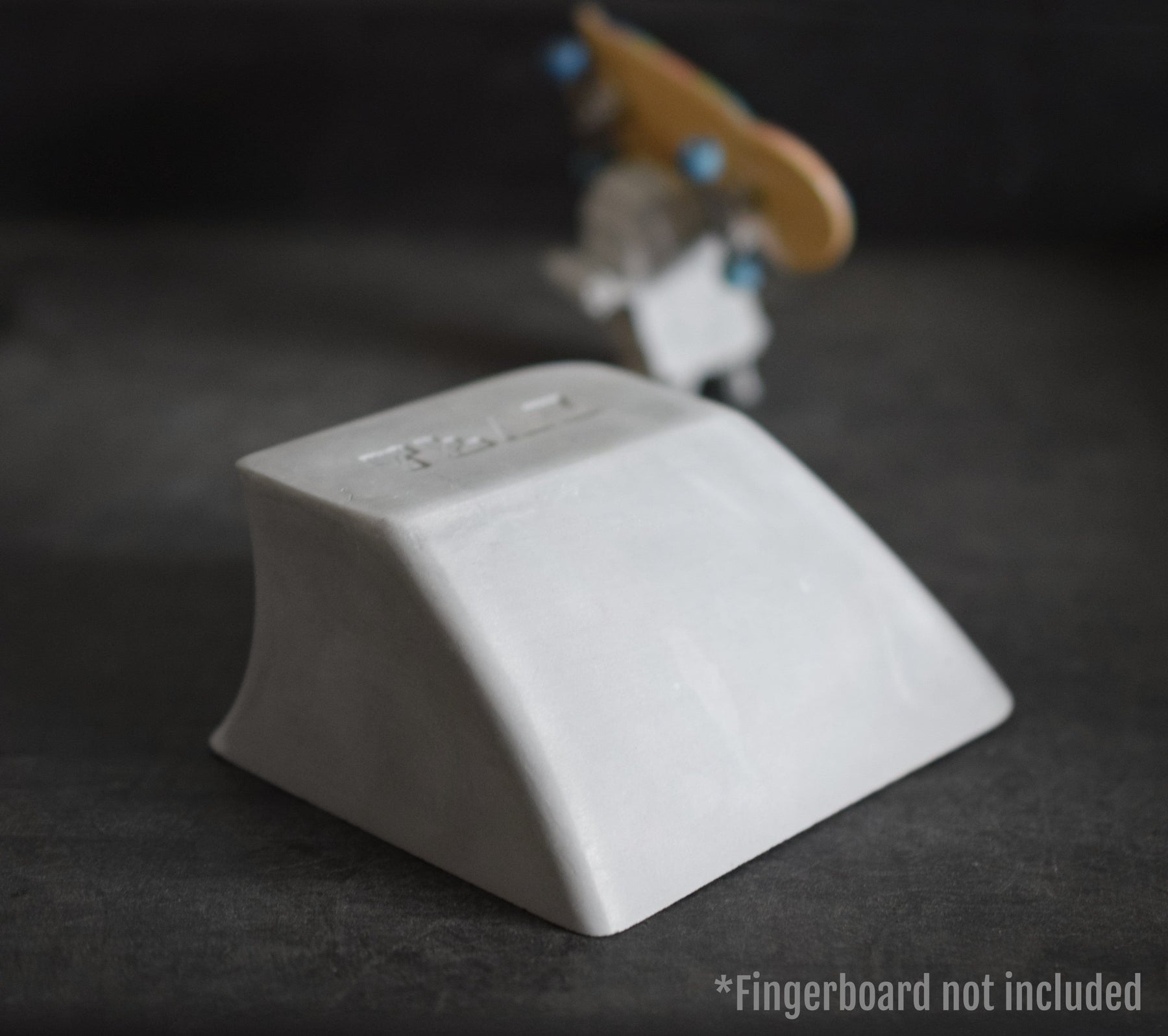 Monument Series Fingerboard Concrete Wave Obstacle - 4.25" W, 2" Tall ...